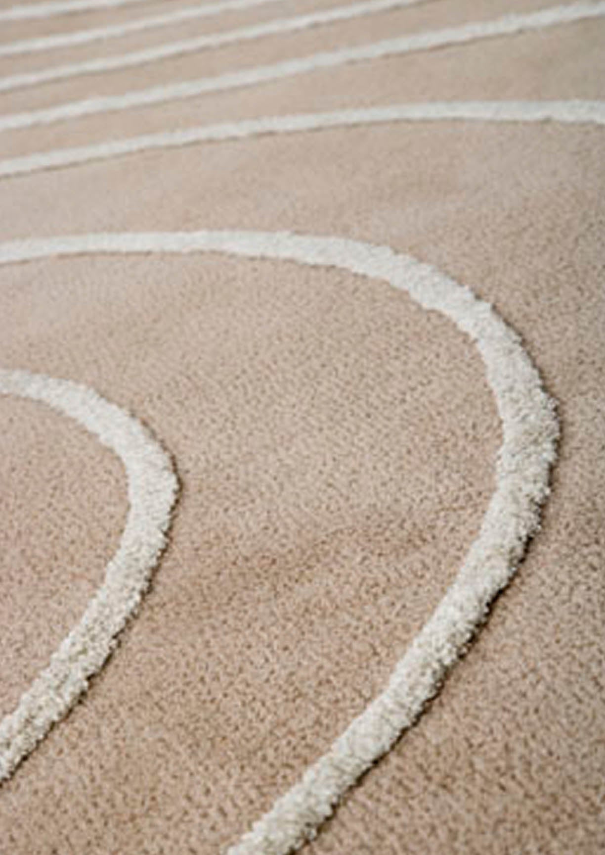 Lake Placid Cream Rug - Contemporary Abstract Wave Look