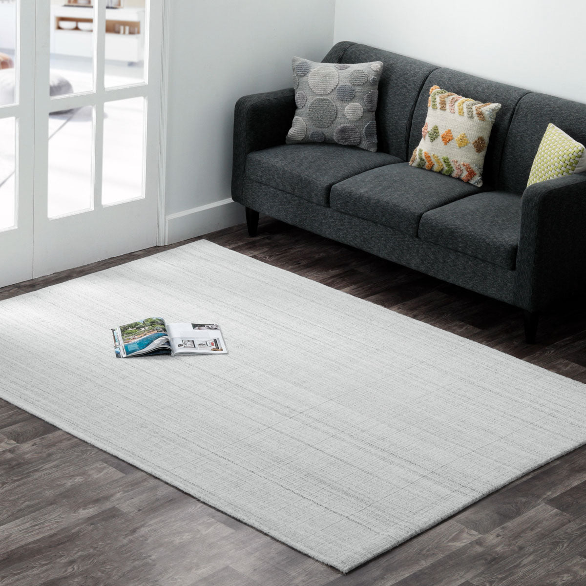 Textured Pinstripe Indoor/Outdoor White Rug Carpet